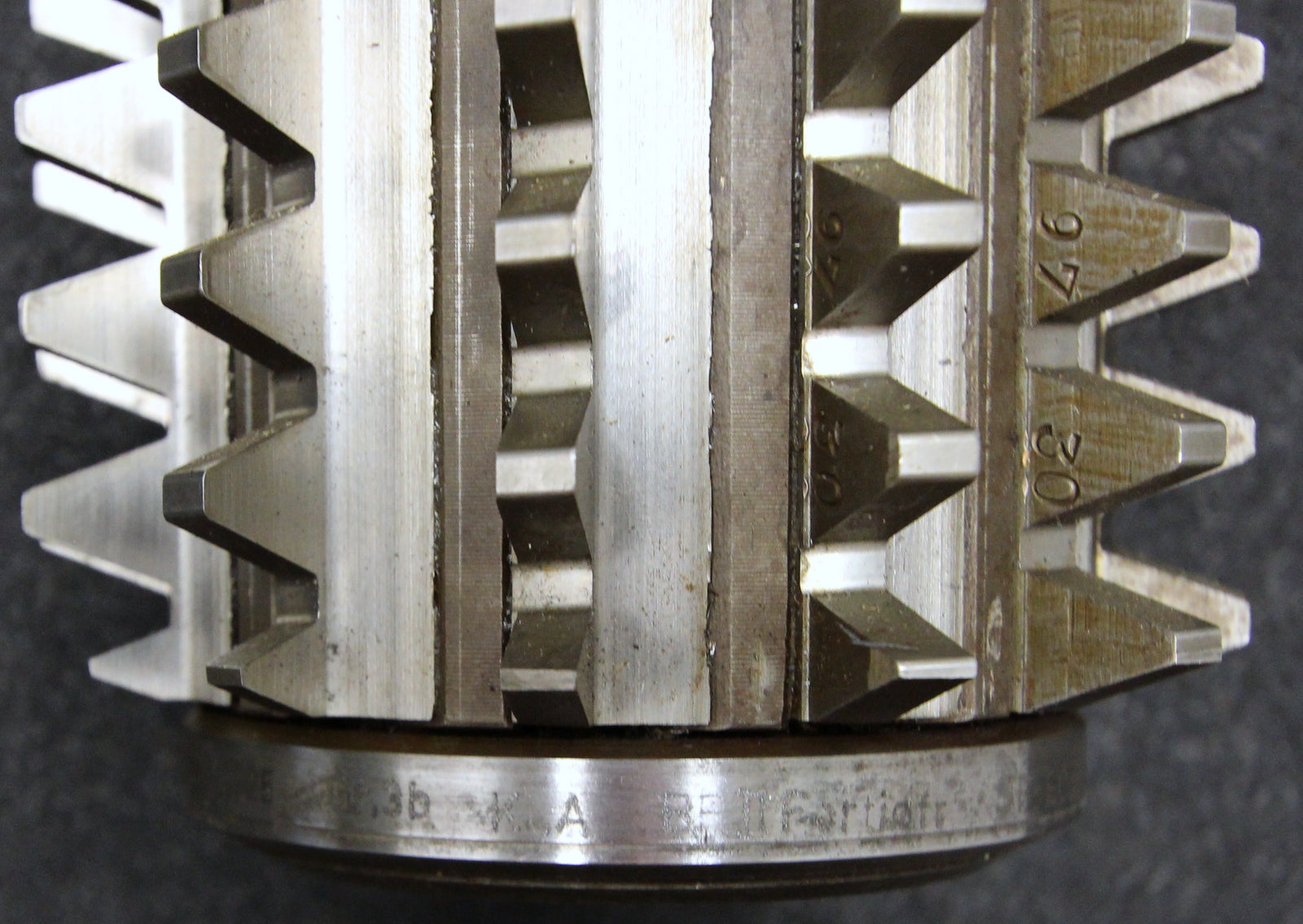 KLINGELNBERG Stollenwälzfräser involute spline hob Fertigfräser m = 5m ...