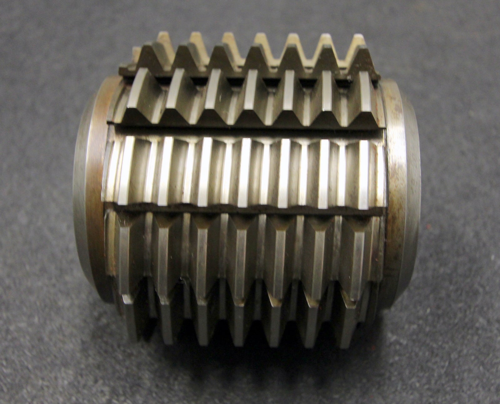 SAAZOR Stollenwälzfräser involute spline hob Fertigfräser m= 3,5mm ...